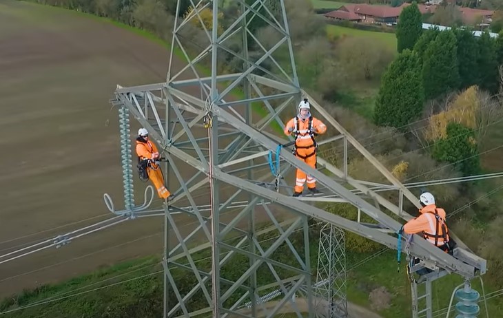 We took Tom Scott up a pylon for his final video | National Grid